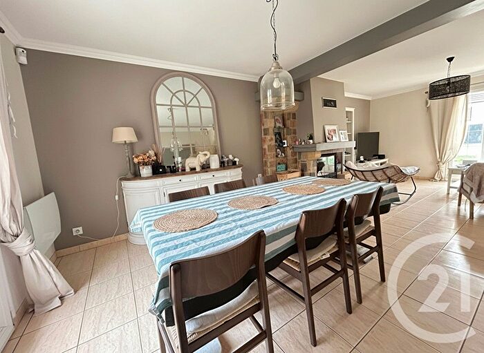 Maison à vendre - Champagne-sur-Oise - 5 pièces - 3 chambres