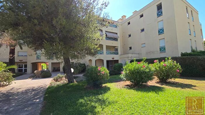 Appartement 1 pièce à louer à Antibes, Rastines, Super Antibes, Laval, La Fontonne