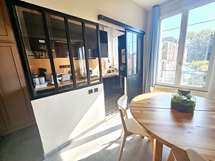 Appartement 2 pièces à vendre - Lîle-Saint-Denis, Centre Sud