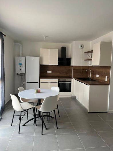 Centre Ville, Vitry-sur-Seine - Appartement 2 pièces à louer