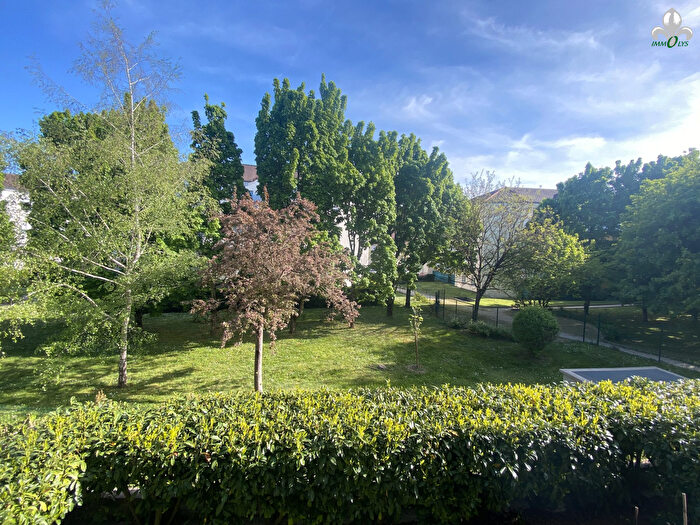Appartement 2 pièces à Dijon, Toison dOr, à vendre