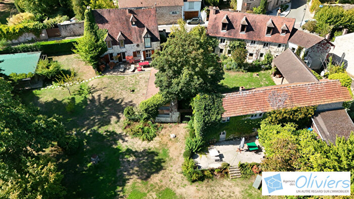 Maison 19 pièces à Saint-Lambert, à vendre
