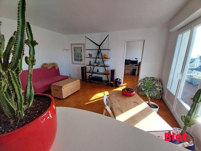 Appartement à vendre - Lorient, Merville Nouvelle ville - 3 pièces - 2 chambres