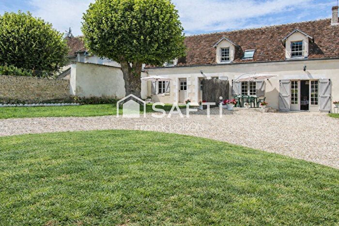 Saint-Georges-sur-Cher : Maison 6 pièces à vendre