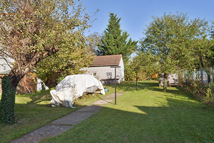 Maison à vendre - Montgeron, La Forêt - 5 pièces - 3 chambres