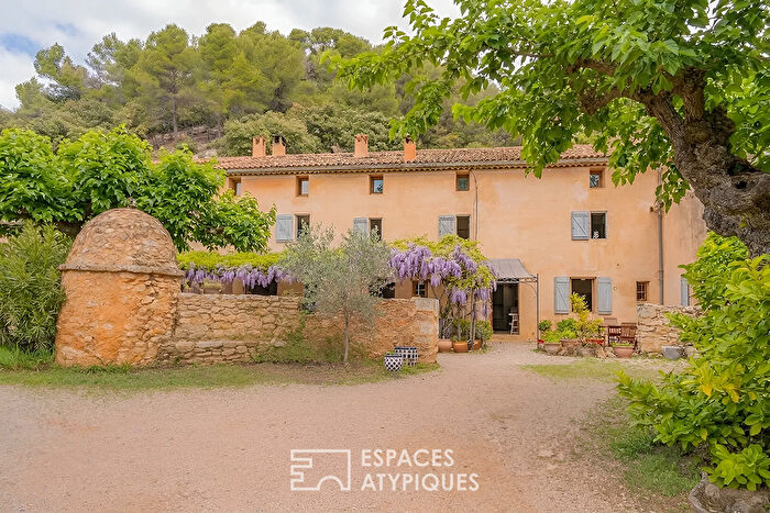 Maison à vendre - Aups - 20 pièces - 8 chambres