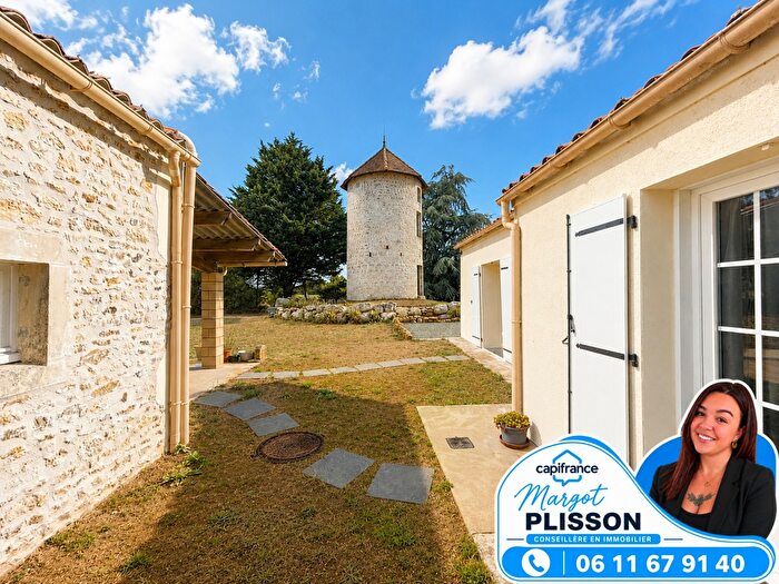 Maison 5 pièces à Thézac, à vendre
