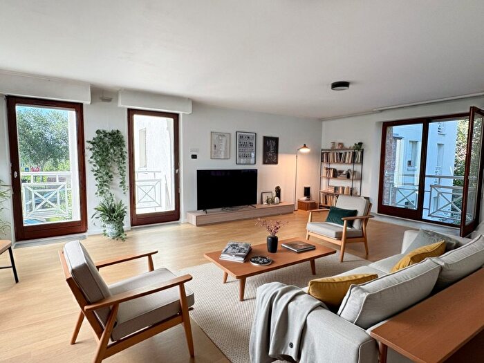 Appartement à vendre - Lambersart, Champ de Courses - 4 pièces - 3 chambres