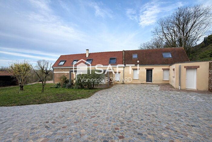 Maison à vendre - Airion - 7 pièces - 5 chambres