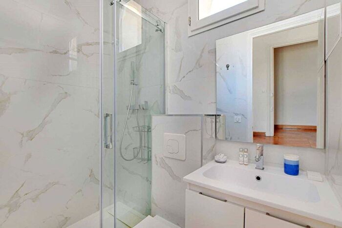 Saint Merri, Paris 4ème arrondissement : Appartement 3 pièces à louer