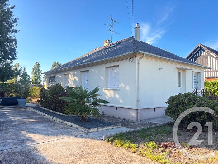 Maison 4 pièces à vendre à Saint-Gatien-des-Bois