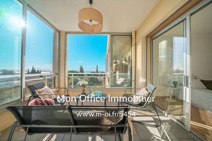 Appartement à vendre - Bandol - 4 pièces - 3 chambres