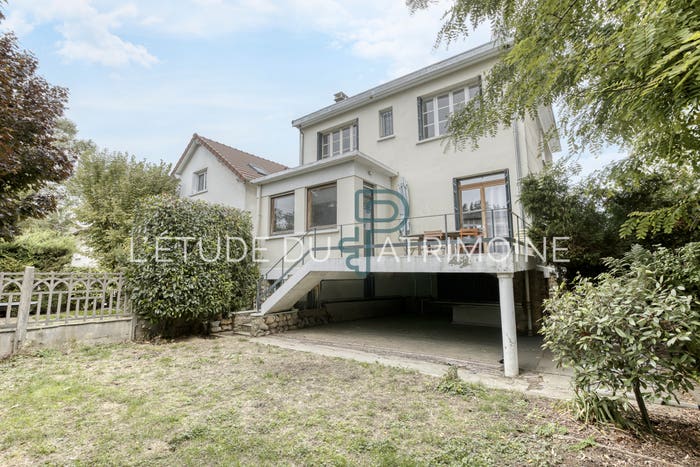 Cachan, Ouest Sud : Maison 7 pièces à vendre
