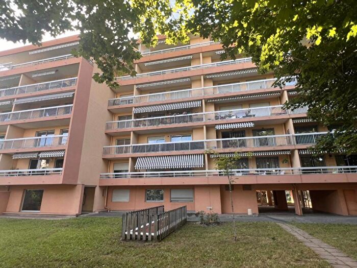 Pasteur Margnolles, Caluire-et-Cuire : Appartement 3 pièces à louer