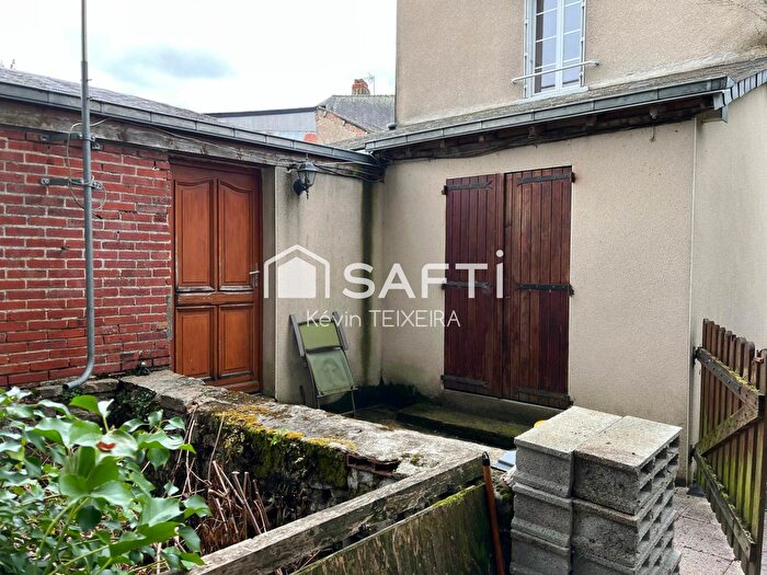 Maisons à vendre et appartements à louer - 2