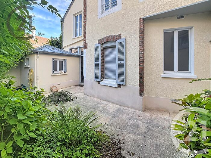 Appartement 3 pièces à vendre - Auxerre, Centre-ville