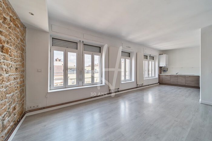 Appartement à vendre - Talange - 5 pièces - 3 chambres