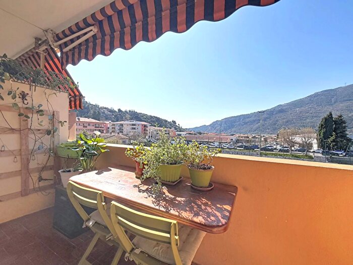 Appartement à vendre - Saint-Martin-du-Var - 4 pièces - 3 chambres