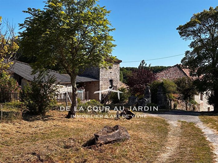 Montaigu-de-Quercy - Maison 8 pièces à vendre