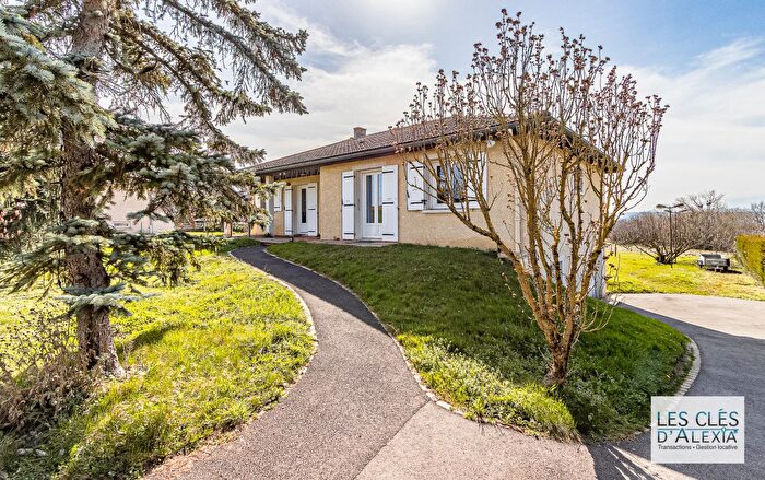 Maison à vendre - Estrablin - 5 pièces - 3 chambres