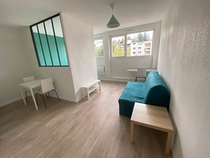 Clermont-Ferrand, Vallières, Sallins, Poncillon : Appartement 1 pièce à louer