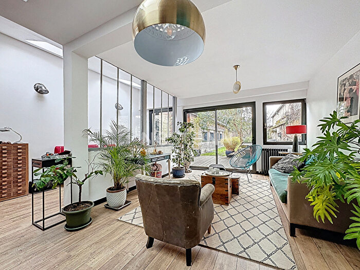 Maison à vendre - Lamorlaye - 9 pièces - 5 chambres