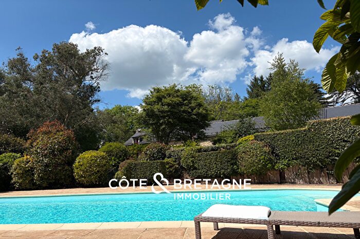 Maison à vendre - Guidel - 10 pièces - 6 chambres