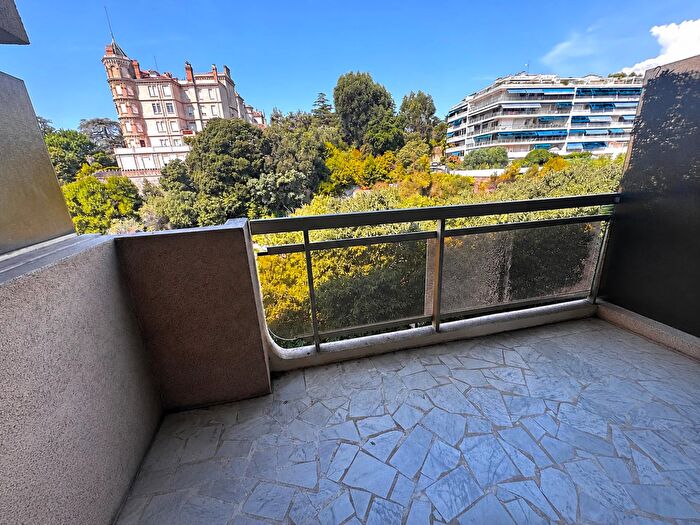 Appartement 2 pièces à Cannes, Petit Juas, à vendre