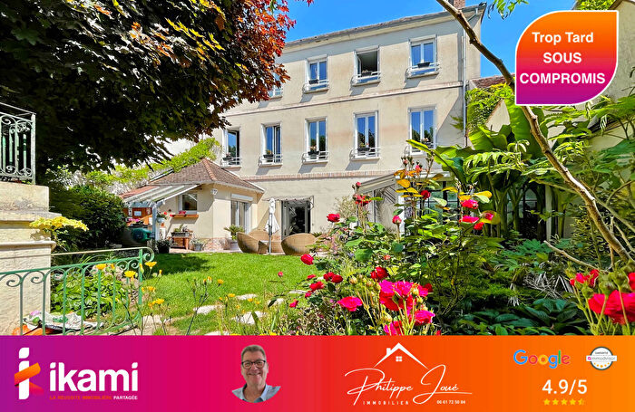 Maison à vendre - Sens, LAmande - 8 pièces - 5 chambres