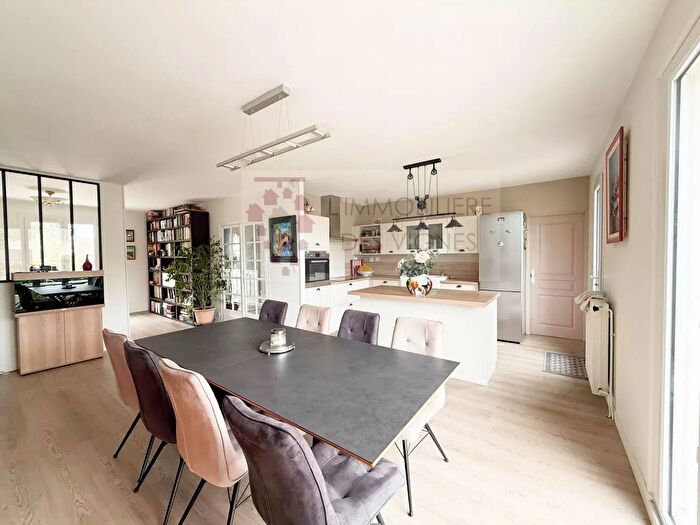 Maison à vendre - Saint-Médard-dEyrans - 7 pièces - 4 chambres