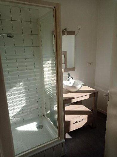 Appartement à louer - Saint-Étienne, Saint-Roch, Vivaraize, Valbenoite, Centre Deux - 3 pièces - 2 chambres