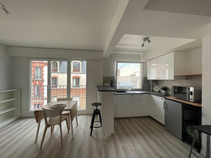 Appartement à louer - Parchamp Albert Kahn, Boulogne-Billancourt - 2 pièces - 1 chambre