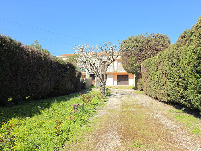 Appartement à louer - Bédarrides - 3 pièces - 2 chambres