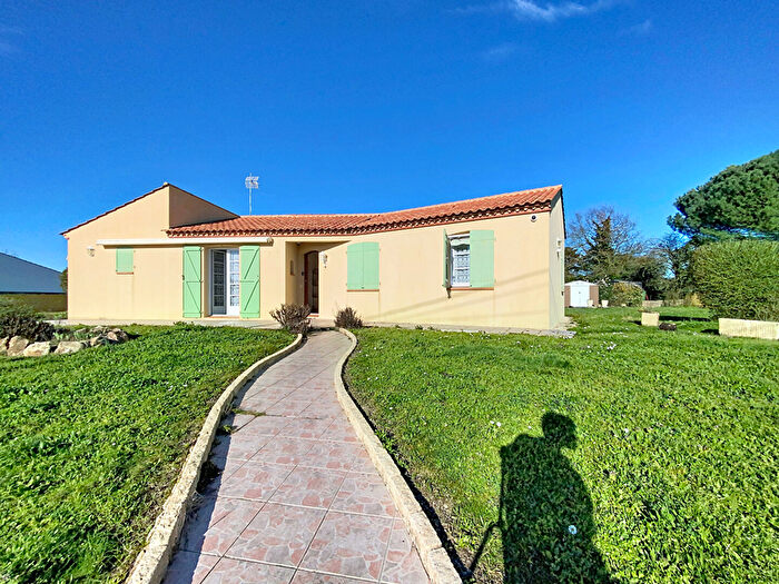 Maison à vendre - Falleron - 6 pièces - 3 chambres