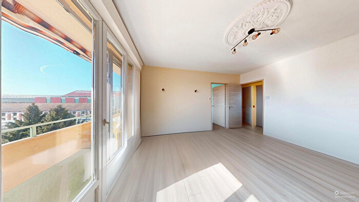 Appartement à vendre - Belfort - 4 pièces - 3 chambres