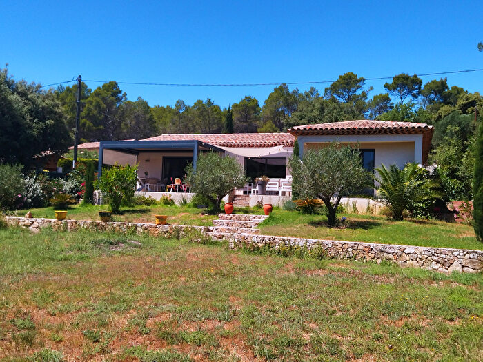 Maison 5 pièces à vendre à Le Thoronet