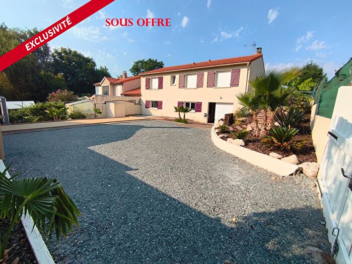 Maison à vendre - Cholet, Val de Moine - 6 pièces - 4 chambres