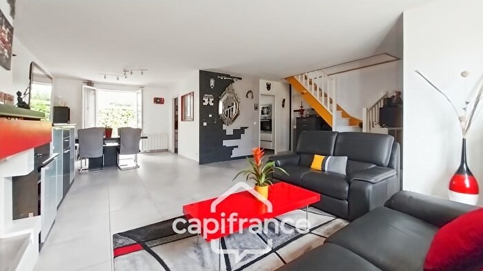 Maison à vendre - Le Plessis-Trévise, Saint-Antoine - 7 pièces - 6 chambres