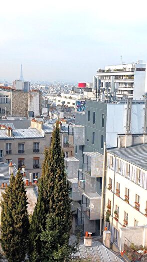 Appartement à vendre - Paris e  - 4 pièces - 3 chambres