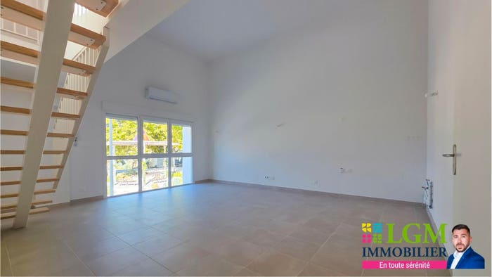 Appartement 4 pièces à Vergèze, à vendre