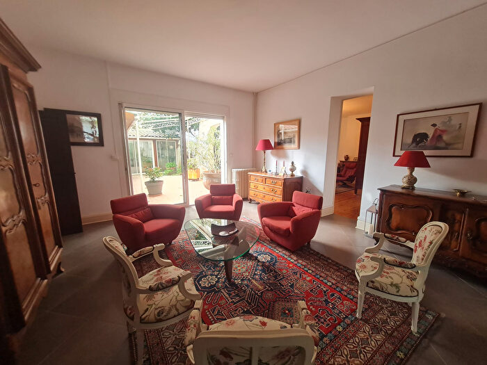 Maison à vendre - Agen, Carnot - 8 pièces - 6 chambres