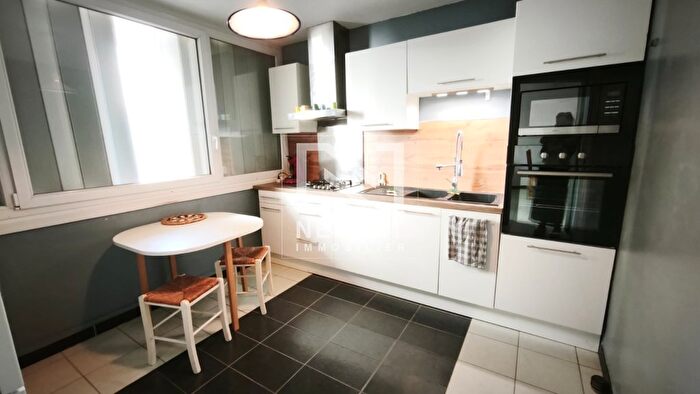Appartement 2 pièces à Chalon-sur-Saône, Les Près Saint-Jean, à louer