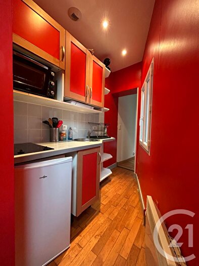 Appartement à vendre - Reims, Centre-ville - 2 pièces - 1 chambre