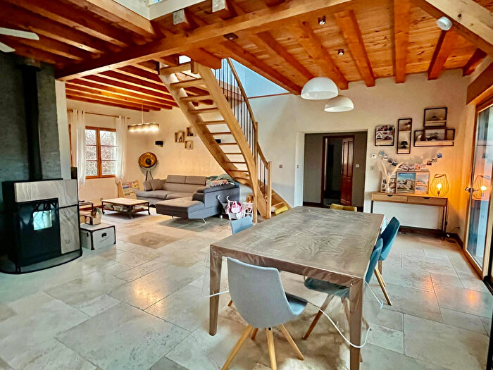 Maison à vendre - Luynes - 7 pièces - 5 chambres