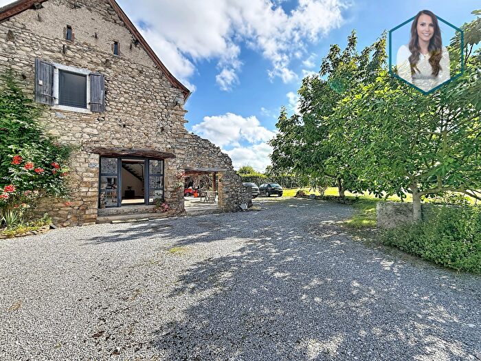 Maison 4 pièces à vendre à Buziet