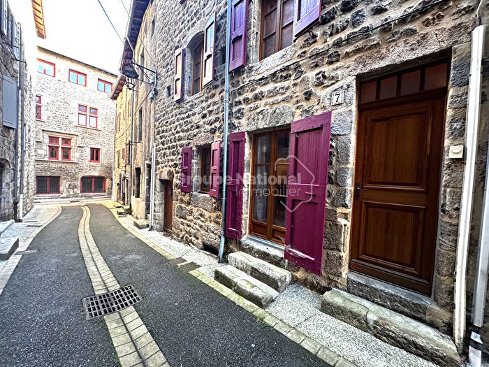 Maison à vendre - Le Cheylard - 4 pièces - 2 chambres