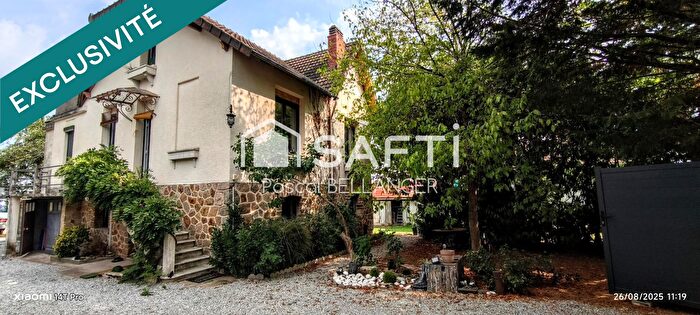 Maison à vendre - Néris-les-Bains - 5 pièces - 4 chambres