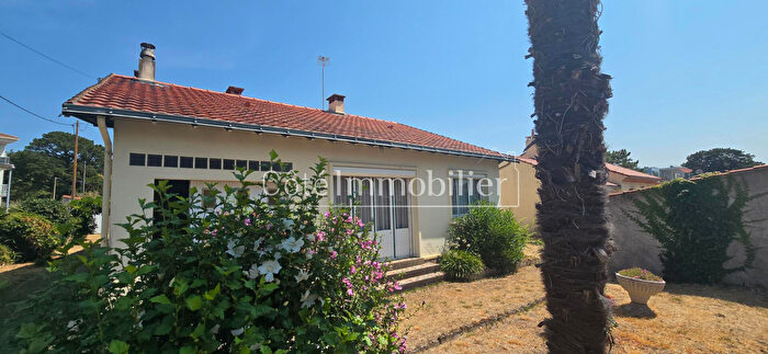 Maison 4 pièces à Saint-Brevin-les-Pins, Centre-ville, Stade, à vendre