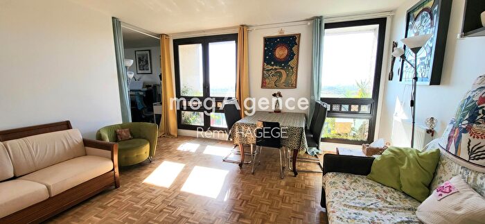 Appartement à vendre - Créteil, Brèche, Préfecture - 4 pièces - 3 chambres