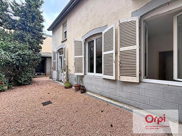 Appartement à louer - Dienat-Forges, Montluçon - 3 pièces - 2 chambres